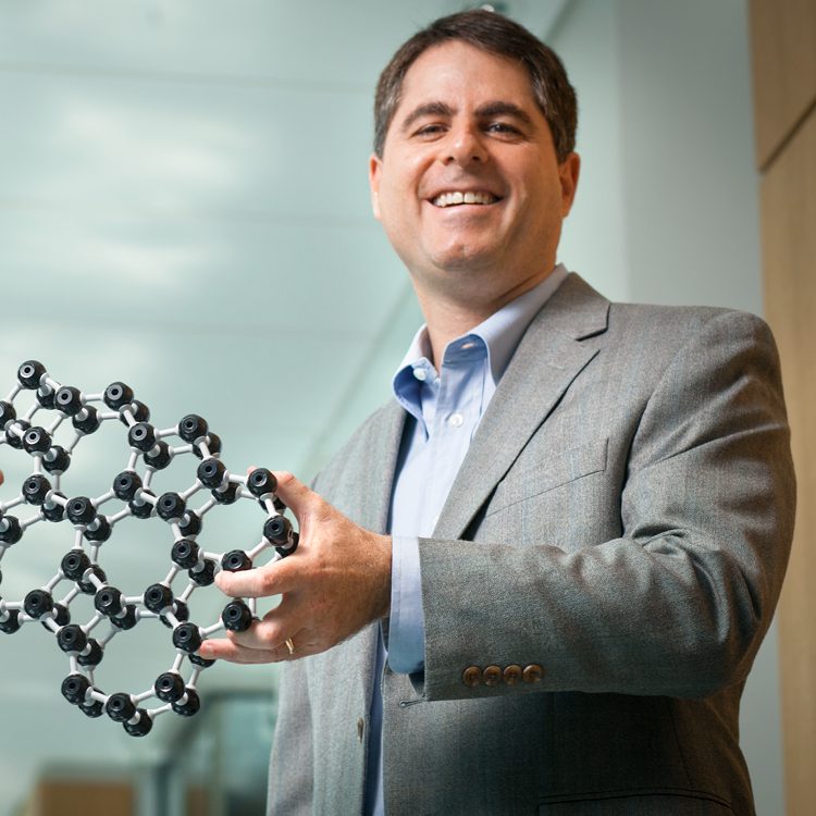 Faculty and Staff | School of Applied and Engineering Physics